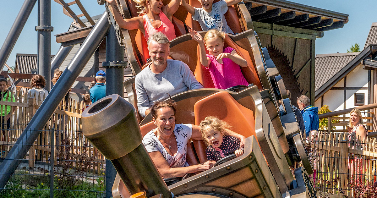 Family Launch Coaster | Art Engineering